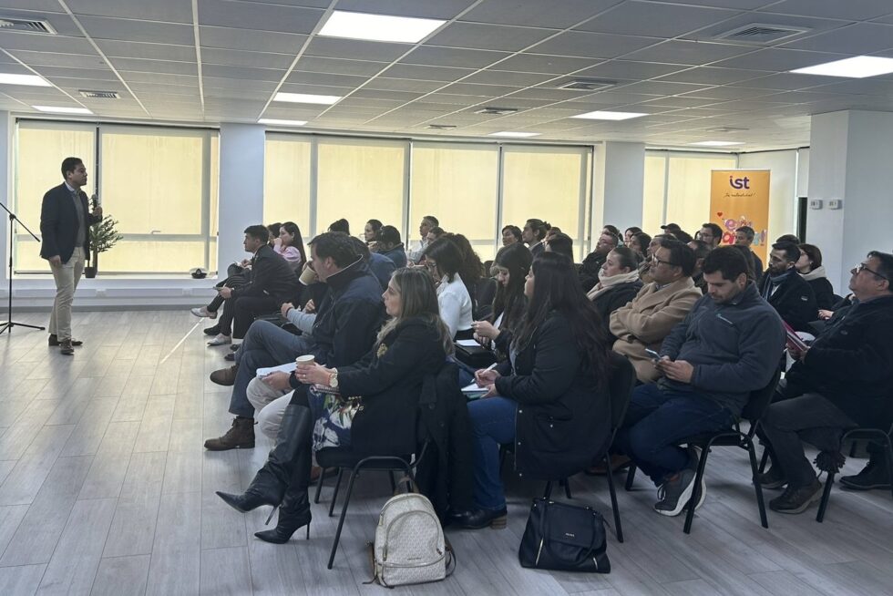 IST informa y capacita en todo Chile sobre Ley Karin - IST